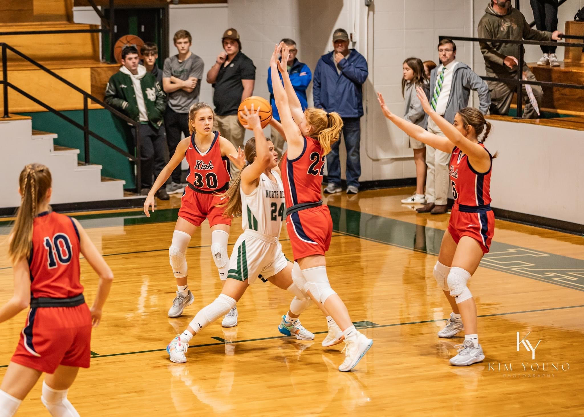 Green Wave Basketball | The Panolian