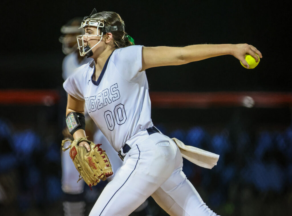 SP blanks Olive Branch; win two on Coast - Wilson no-hits Conquistadors ...